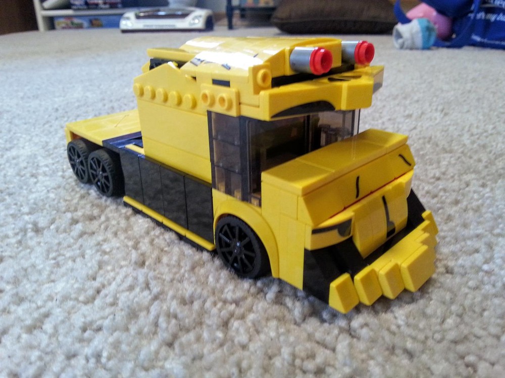 LEGO MOC Mega Truck by qbcrunch | Rebrickable - Build with LEGO