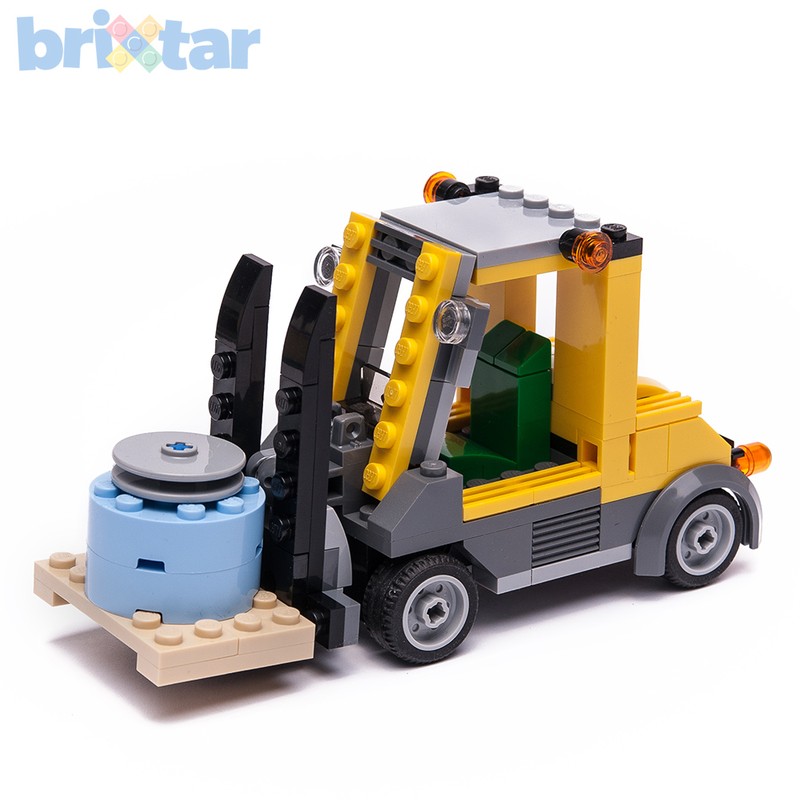 LEGO MOC Custom Forklift by Keep On Bricking | Rebrickable - Build with ...