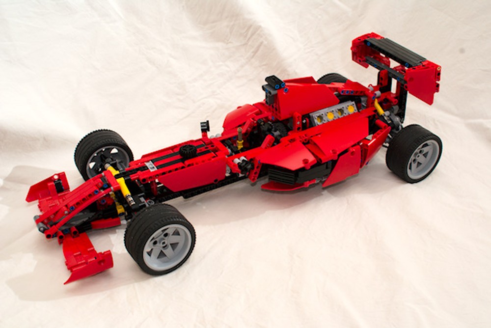 LEGO MOC 8070 Alternate: Formula 1 by alter-lego | Rebrickable - Build ...