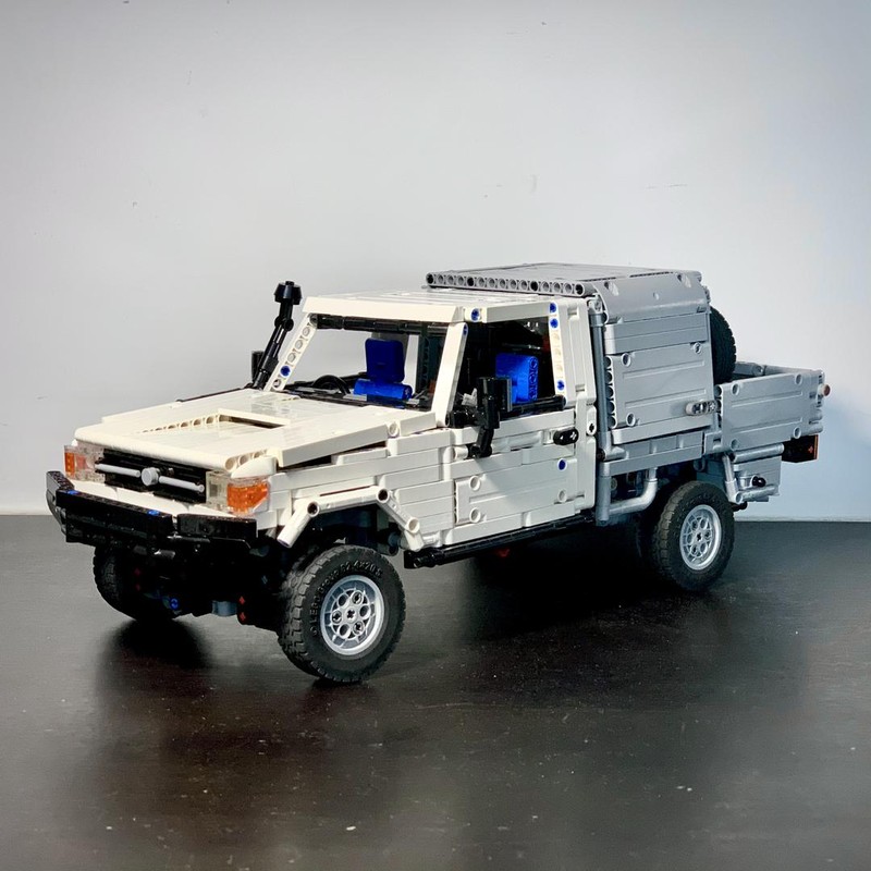 LEGO MOC Toyota Land Cruiser 79 Single Cab by Andy-C | Rebrickable ...