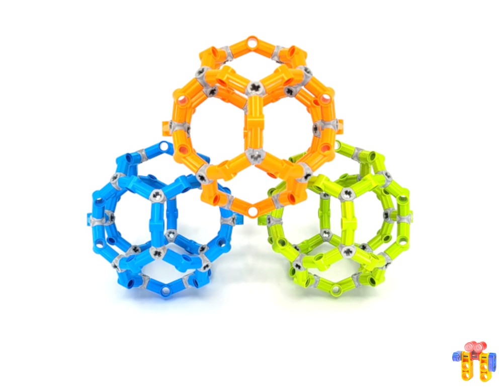 LEGO MOC 57585 Large Adventure by xilanium | Rebrickable - Build with LEGO