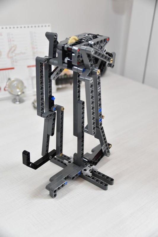 LEGO MOC Steampunk human legs by Four | Rebrickable - Build with LEGO