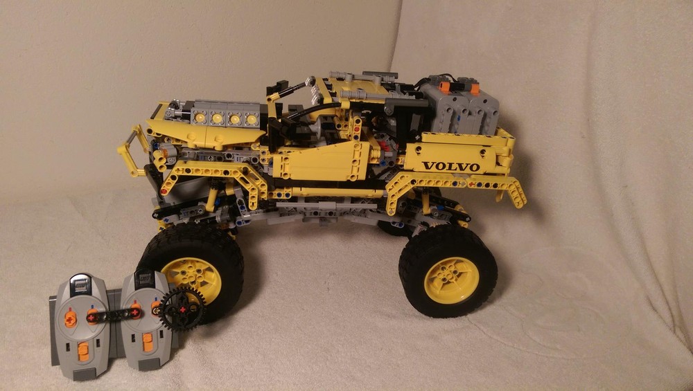 LEGO MOC Volvo Crawler 4x4 by Aldorian | Rebrickable - Build with LEGO