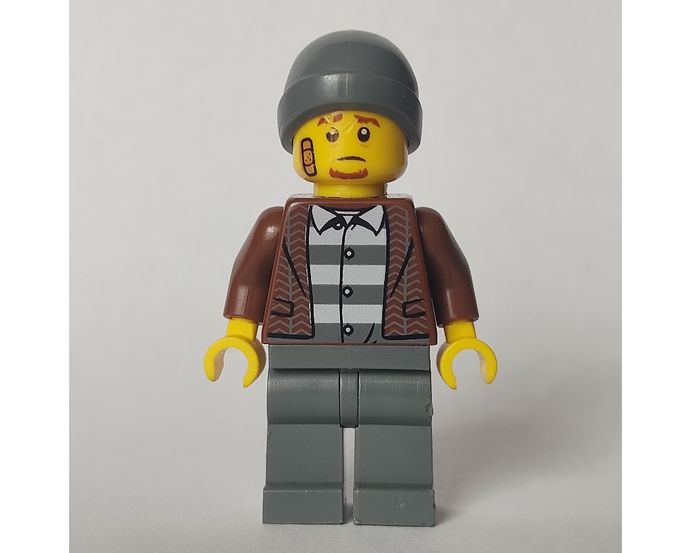 LEGO Set fig-007946 Criminal, Frankie Lupelli (2020 Town) | Rebrickable ...